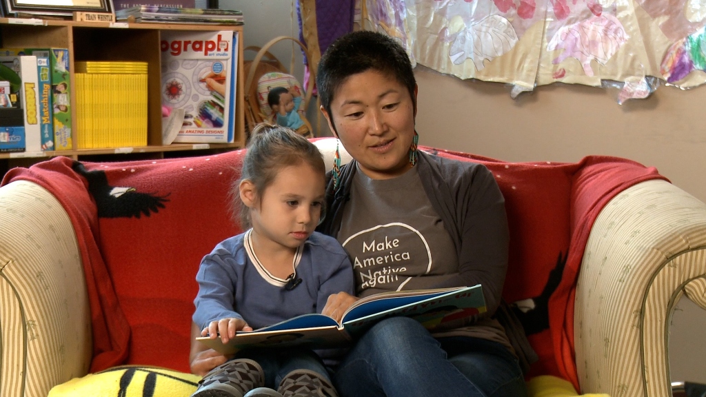 Watch Look, Listen and Learn: The Community Garden (Season 1 Episode 9 ...