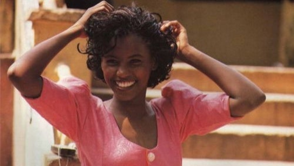 THE BLUE EYES OF YONTA